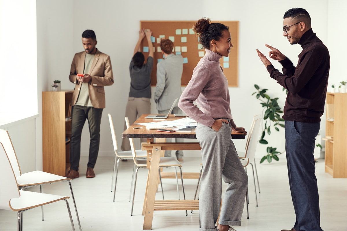 √ Networking Adalah : Manfaat dan Pentingnya dalam Dunia Kerja